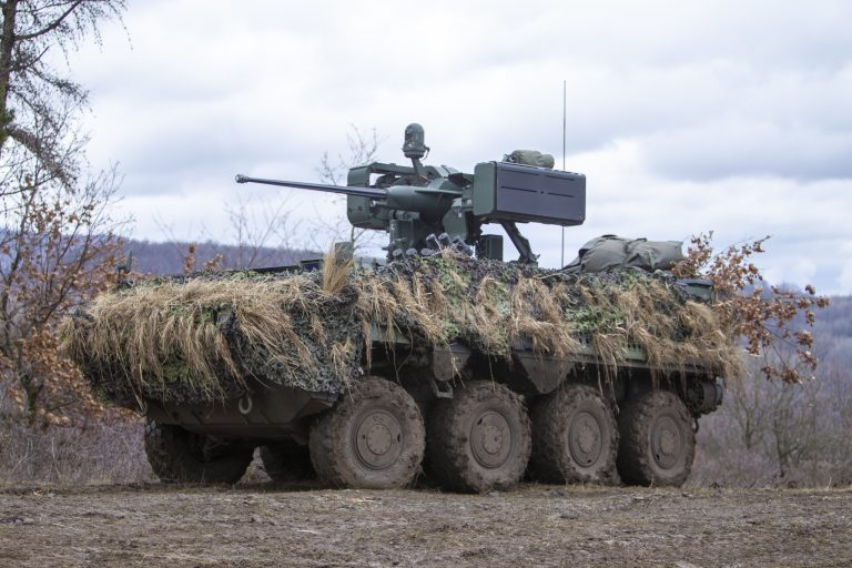 Naše technika a zbraně | 41.mpr